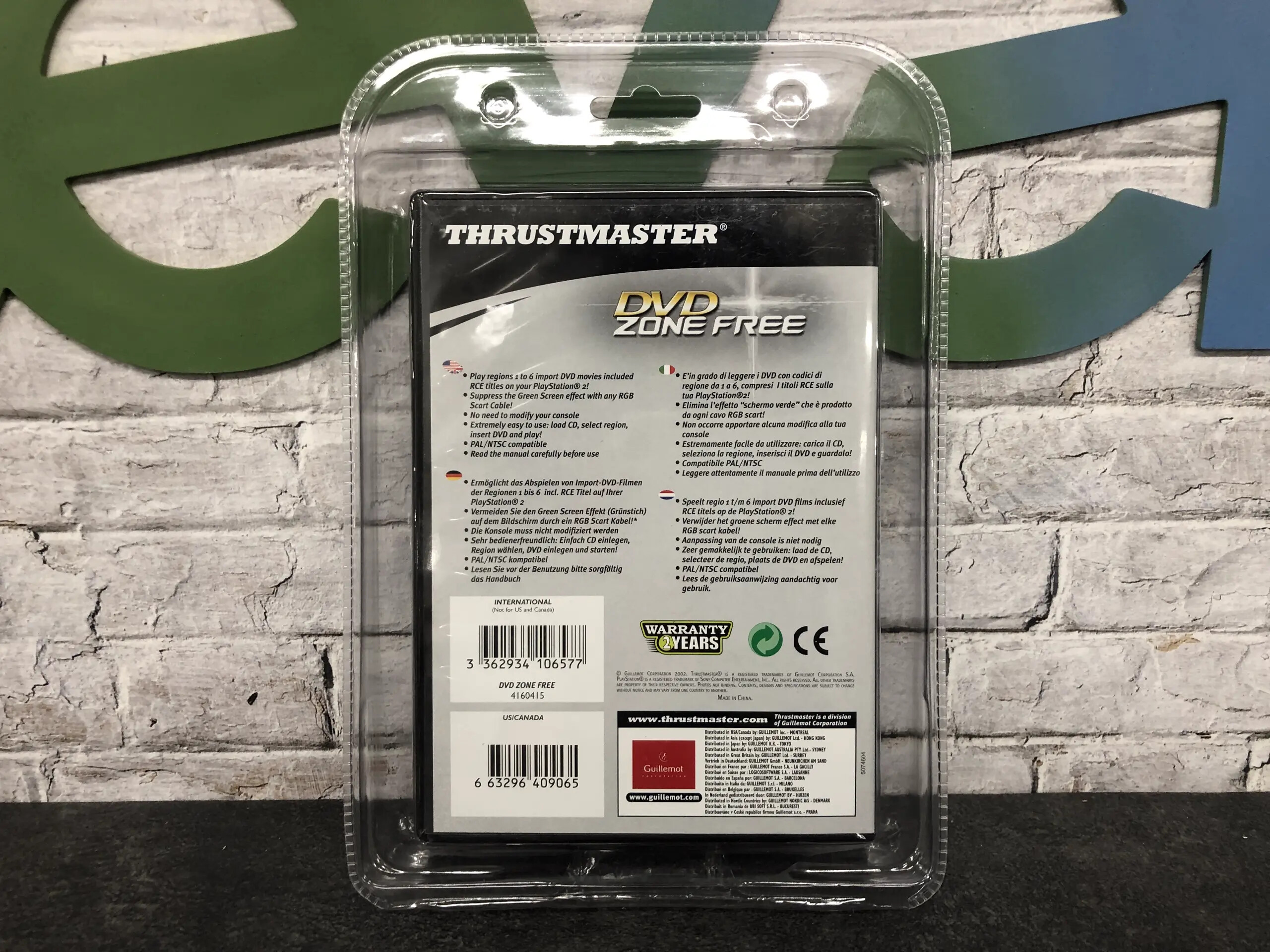 Thrustmaster DVD Zone Free for PlayStation 2 [Complete]
